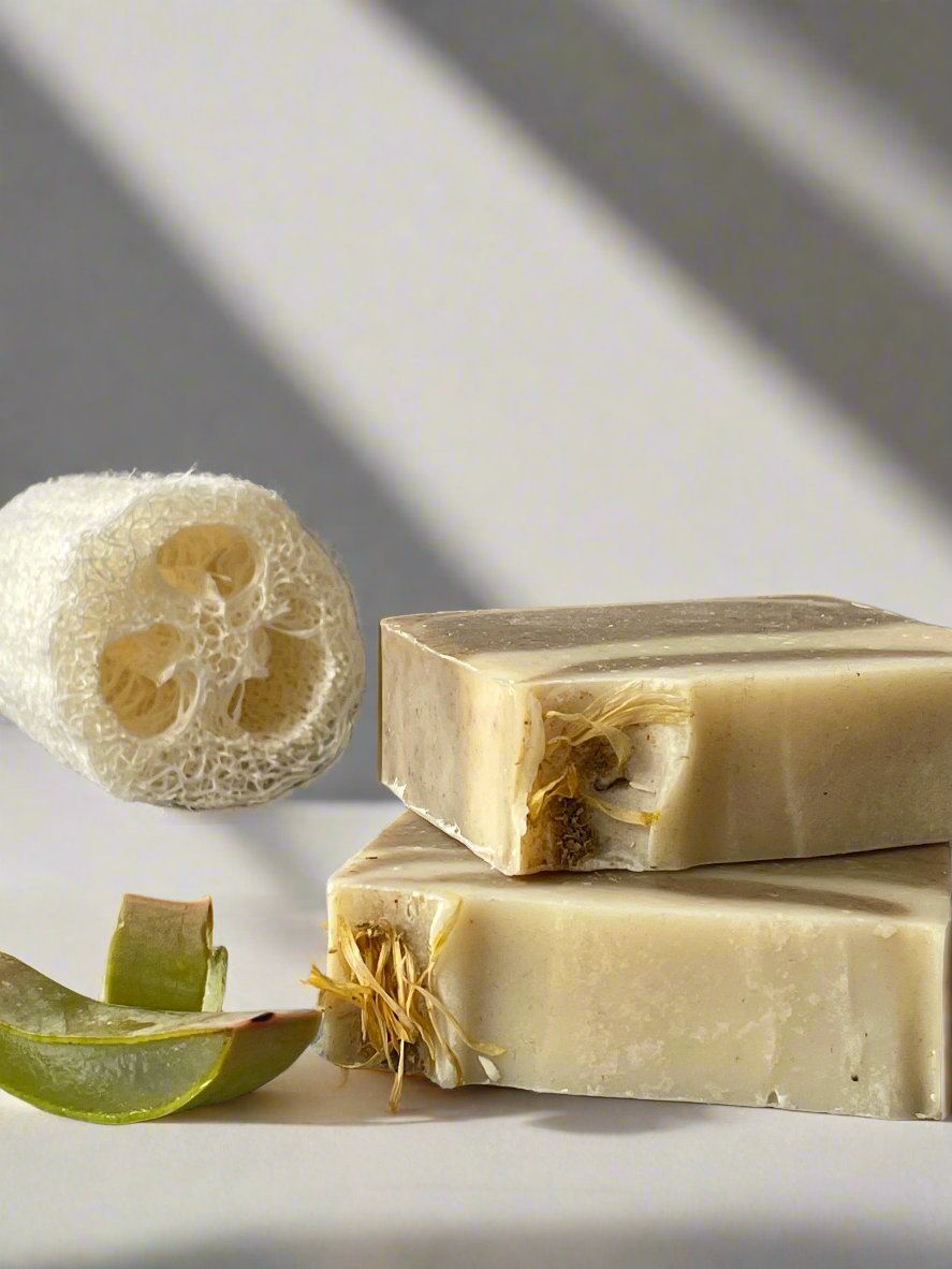 Delicate Soaps & Candles- חנות סבונים טבעיים ונרות ריחניים של טלי